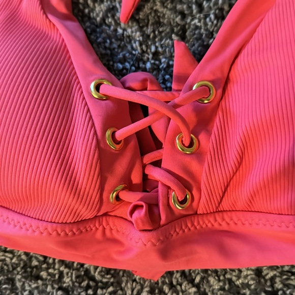 BECCA | Swim | Becca Modern Edge Halter Bikini Set Top Medium Bottom ...